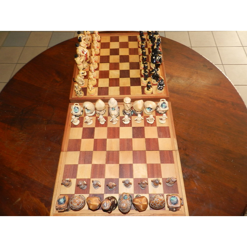 Scacchiere in Tagua e legno
