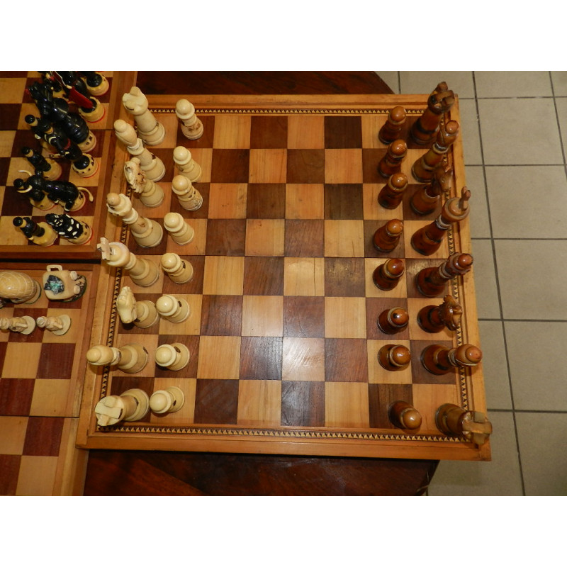 Scacchiere in Tagua e legno