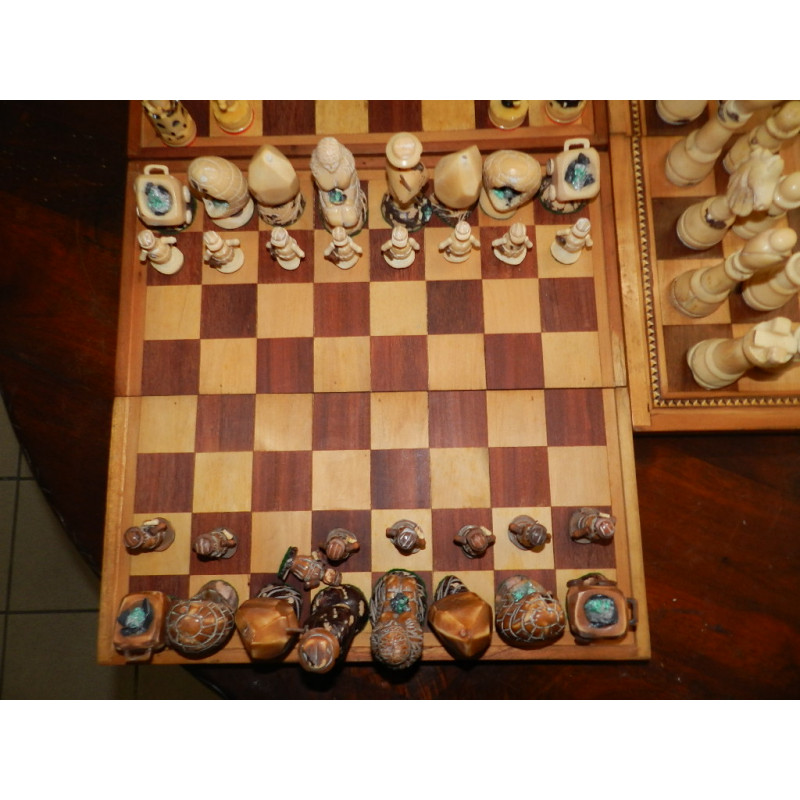 Scacchiere in Tagua e legno