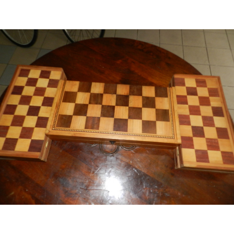 Scacchiere in Tagua e legno